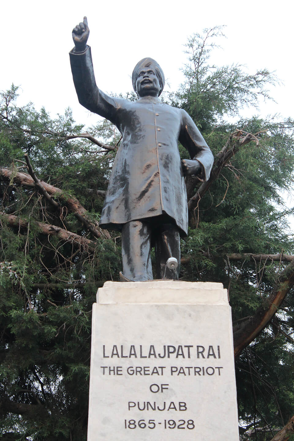 Re-imagining Lahore as a Hindu city